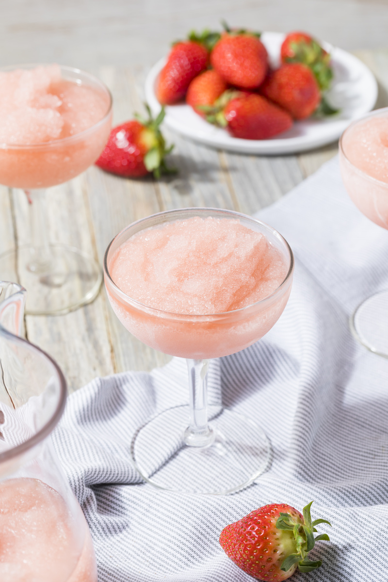 Frozé, cocktail givré au vin rosé